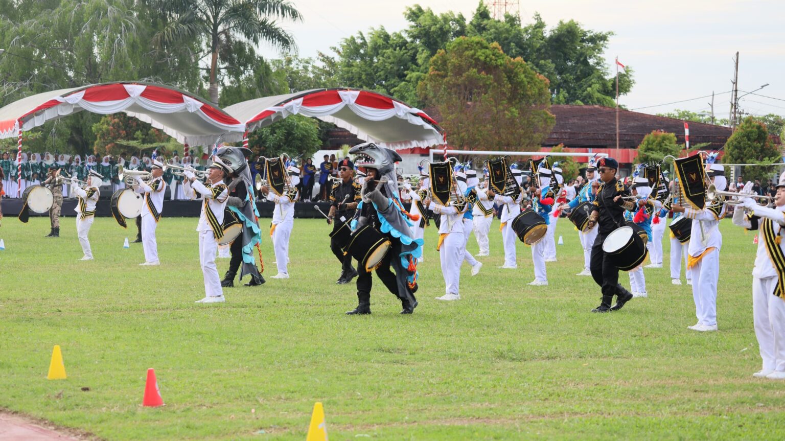 Penurunan Bendera HUT ke-80 RI di Barito Kuala Berlangsung Khidmat dan Meriah | Kabar Siar